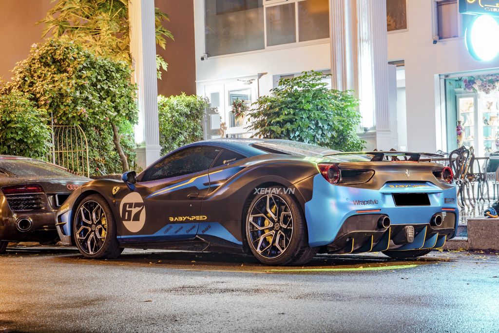 Sài Gòn: Ferrari 488 GTB đeo mâm Brixton Forged PF10 trong bộ “áo” mới cực cháy